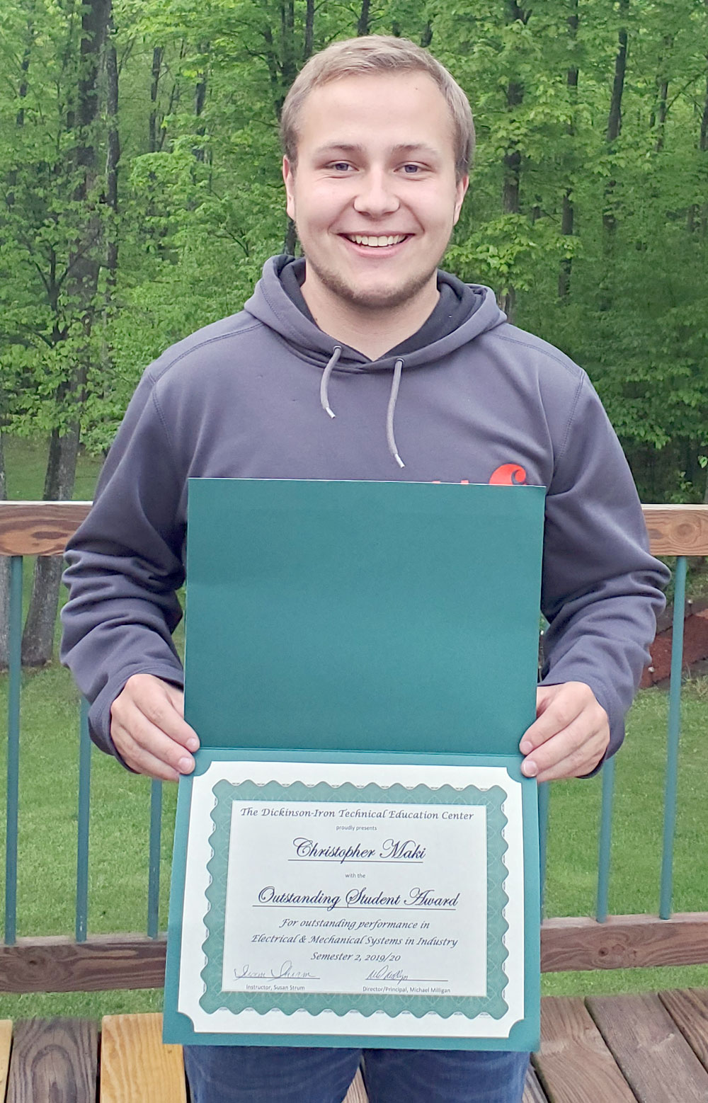 Tech center outstanding students | News, Sports, Jobs - The Daily News